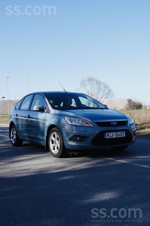 Ford Focus 2009 Rīga, ar dzinēja tilpumu 1.60 L un nobraukumu 304 tūkst. km par 1500 €, foto 1 vietnē AUTOMOTO.COM.LV