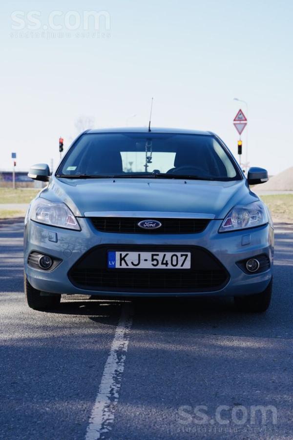 Ford Focus 2009 Rīga, ar dzinēja tilpumu 1.60 L un nobraukumu 304 tūkst. km par 1500 €, foto 2 vietnē AUTOMOTO.COM.LV