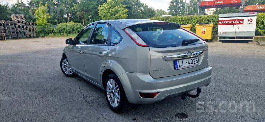 Ford Focus 2009 Jelgava, ar dzinēja tilpumu 1.60 L un nobraukumu 232 tūkst. km par 2150 €, foto 4 vietnē AUTOMOTO.COM.LV