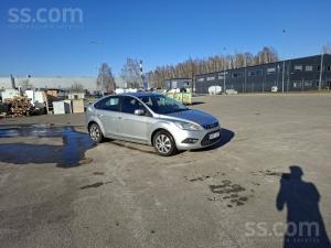 Ford Focus 2009 Rīga, ar dzinēja tilpumu 1.60 L un nobraukumu 260 tūkst. km par 1750 €, foto 4 vietnē AUTOMOTO.COM.LV