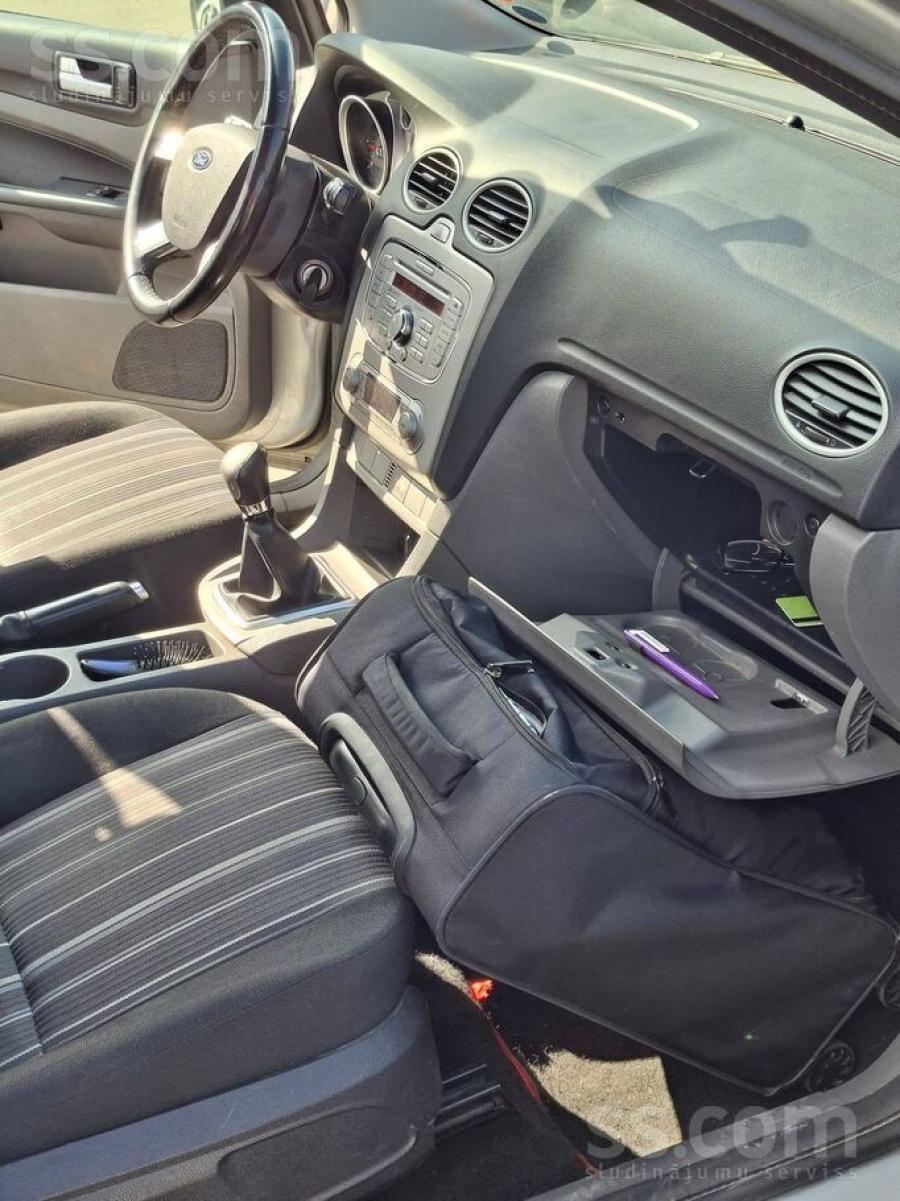 Ford Focus 2009 Rīga, ar dzinēja tilpumu 1.60 L un nobraukumu 260 tūkst. km par 1750 €, foto 7 vietnē AUTOMOTO.COM.LV