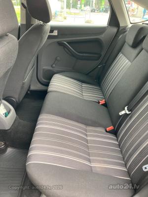 Ford Focus 2010 Tallina, ar dzinēja tilpumu 1.60 L un nobraukumu 242 tūkst. km par 2000 €, foto 14 vietnē AUTOMOTO.COM.LV