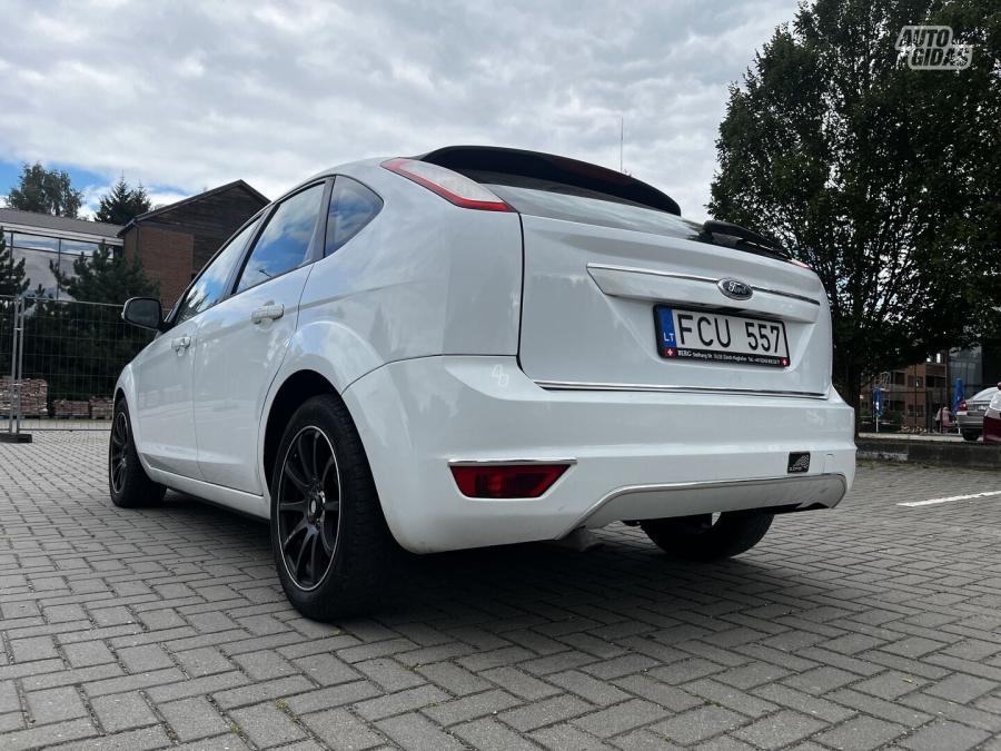Ford Focus 2010 Trakai, ar dzinēja tilpumu 1.60 L un nobraukumu 258 tūkst. km par 1990 €, foto 10 vietnē AUTOMOTO.COM.LV