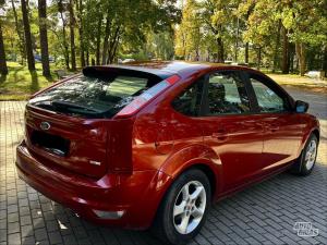 Ford Focus 2010 Alīta, ar dzinēja tilpumu 1.60 L un nobraukumu 155 tūkst. km par 3499 €, foto 15 vietnē AUTOMOTO.COM.LV