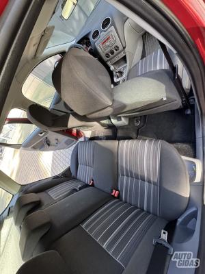 Ford Focus 2010 Alīta, ar dzinēja tilpumu 1.60 L un nobraukumu 155 tūkst. km par 3499 €, foto 27 vietnē AUTOMOTO.COM.LV