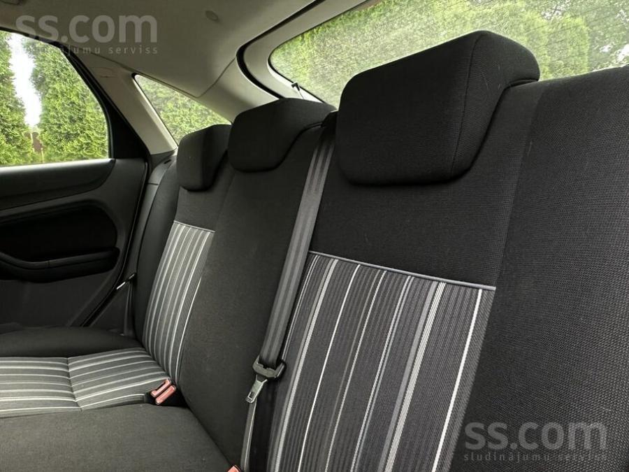 Ford Focus 2011 Rīga, ar dzinēja tilpumu 1.60 L un nobraukumu 235 tūkst. km par 2550 €, foto 15 vietnē AUTOMOTO.COM.LV