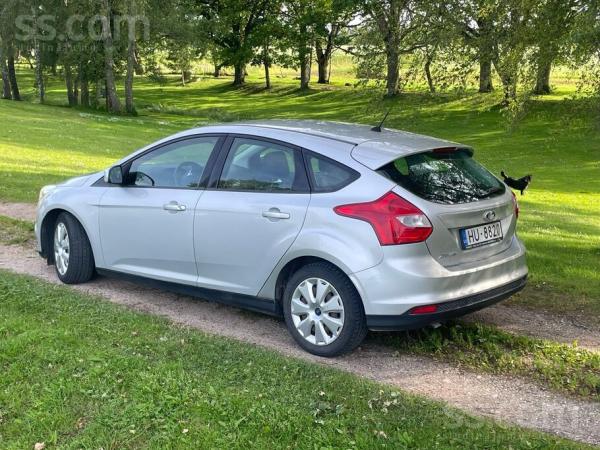 Ford Focus 2011 Cēsis, ar dzinēja tilpumu 1.60 L un nobraukumu 290 tūkst. km par 2590 €, foto 3 vietnē AUTOMOTO.COM.LV