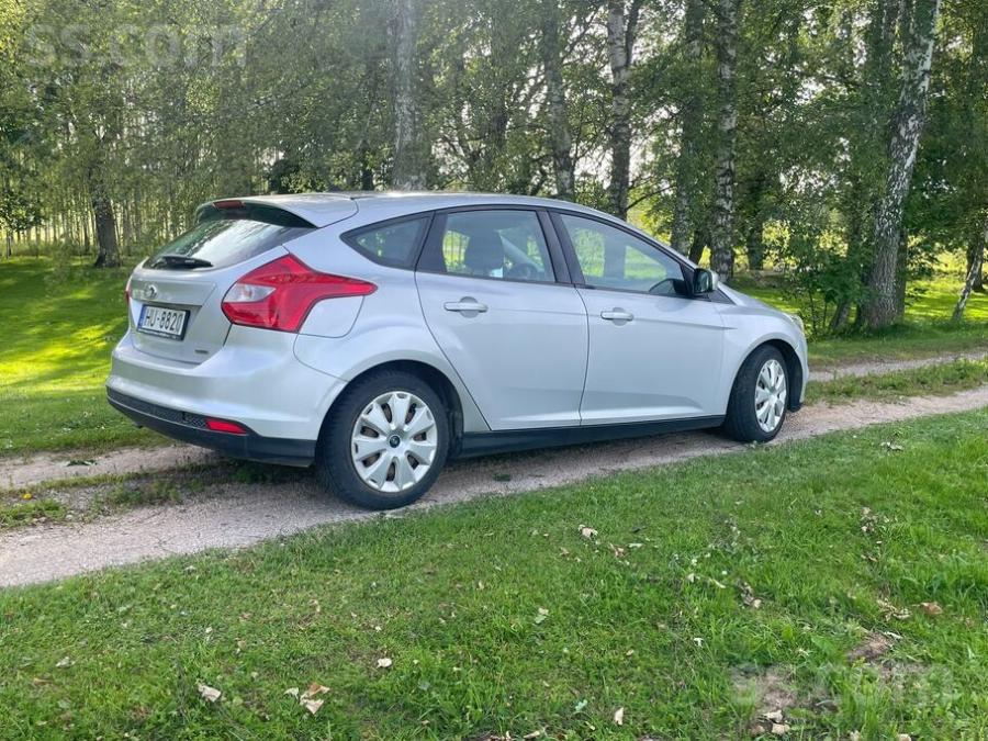 Ford Focus 2011 Cēsis, ar dzinēja tilpumu 1.60 L un nobraukumu 290 tūkst. km par 2590 €, foto 5 vietnē AUTOMOTO.COM.LV