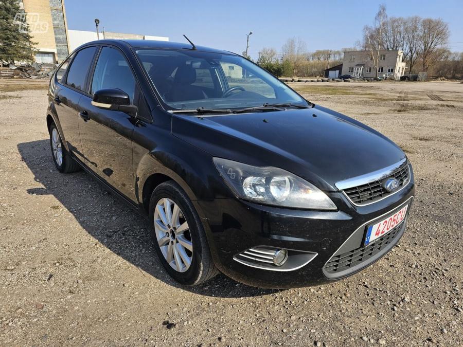Ford Focus 2011 in Vilnius, with an engine capacity of 1.60 L and mileage of 252 thousand km for 2650 €, photo 3 on AUTOMOTO.COM.LV