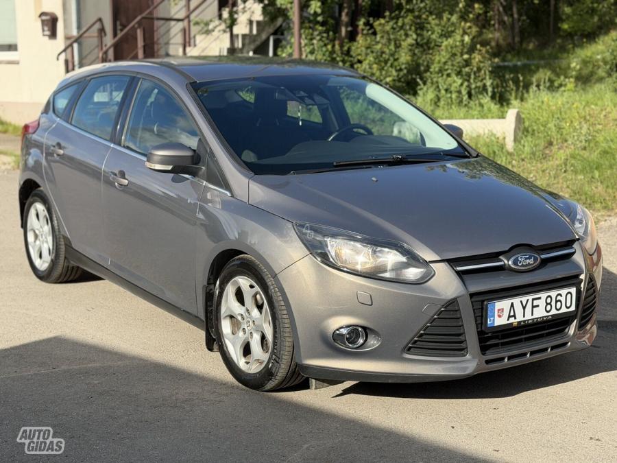 Ford Focus 2011 in Siauliai, with an engine capacity of 1.60 L and mileage of 427 thousand km for 1950 €, photo 4 on AUTOMOTO.COM.LV