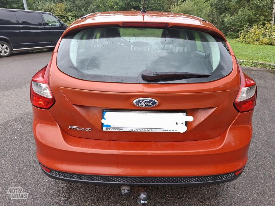Ford Focus 2011 Viļņa, ar dzinēja tilpumu 1.60 L un nobraukumu 240 tūkst. km par 1250 €, foto 5 vietnē AUTOMOTO.COM.LV