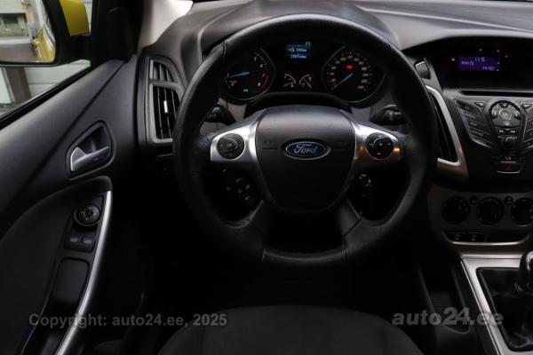 Ford Focus 2012 Pērnava, ar dzinēja tilpumu 1.60 L un nobraukumu 270 tūkst. km par 4600 €, foto 11 vietnē AUTOMOTO.COM.LV