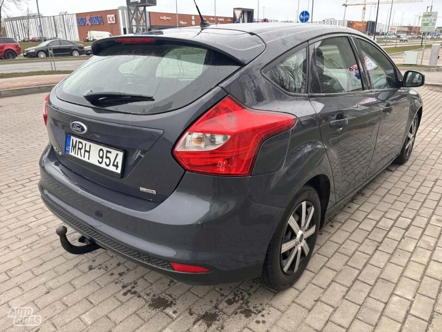 Ford Focus 2012 in Klaipeda, with an engine capacity of 1.60 L and mileage of 204 thousand km for 3300 €, photo 7 on AUTOMOTO.COM.LV