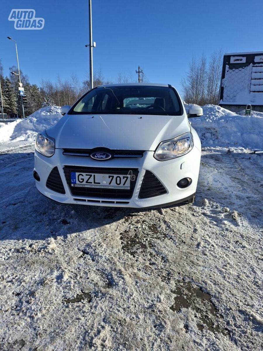 Ford Focus 2013 in Vilnius, with an engine capacity of 1.00 L and mileage of 108 thousand km for 2700 €, photo 1 on AUTOMOTO.COM.LV