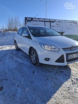 Ford Focus 2013 in Vilnius, with an engine capacity of 1.00 L and mileage of 108 thousand km for 2700 €, photo 3 on AUTOMOTO.COM.LV