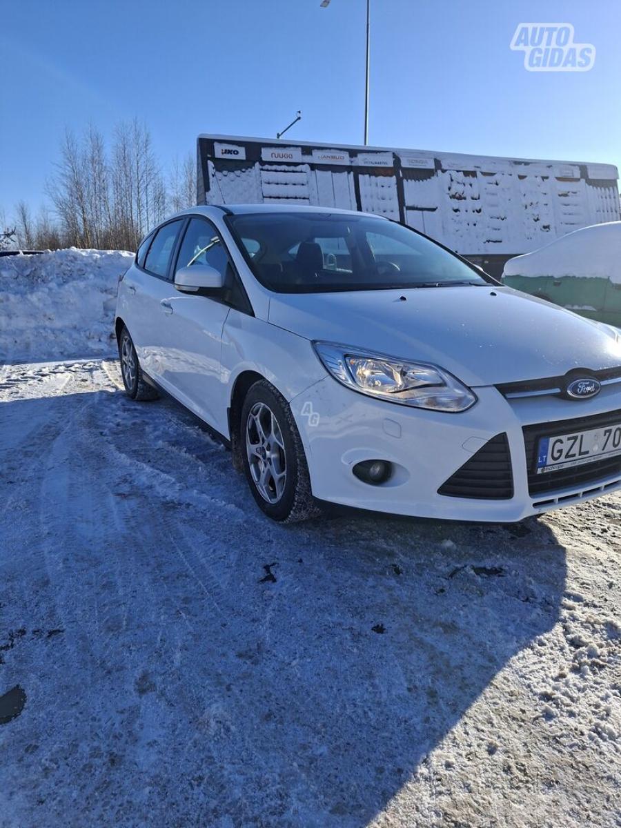 Ford Focus 2013 in Vilnius, with an engine capacity of 1.00 L and mileage of 108 thousand km for 2700 €, photo 3 on AUTOMOTO.COM.LV