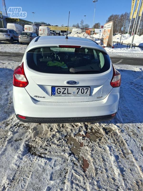 Ford Focus 2013 Viļņa, ar dzinēja tilpumu 1.00 L un nobraukumu 108 tūkst. km par 2700 €, foto 4 vietnē AUTOMOTO.COM.LV