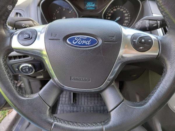 Ford Focus 2013 Viļņa vietnē Ford Focus 2013 Viļņa, ar dzinēja tilpumu 1.56 L un nobraukumu 147 tūkst. km par 3500 €, foto 10 vietnē AUTOMOTO.COM.LV