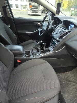 Ford Focus 2013 in Tallinn, with an engine capacity of 1.10 L and mileage of 214 thousand km for 3190 €, photo 6 on AUTOMOTO.COM.LV