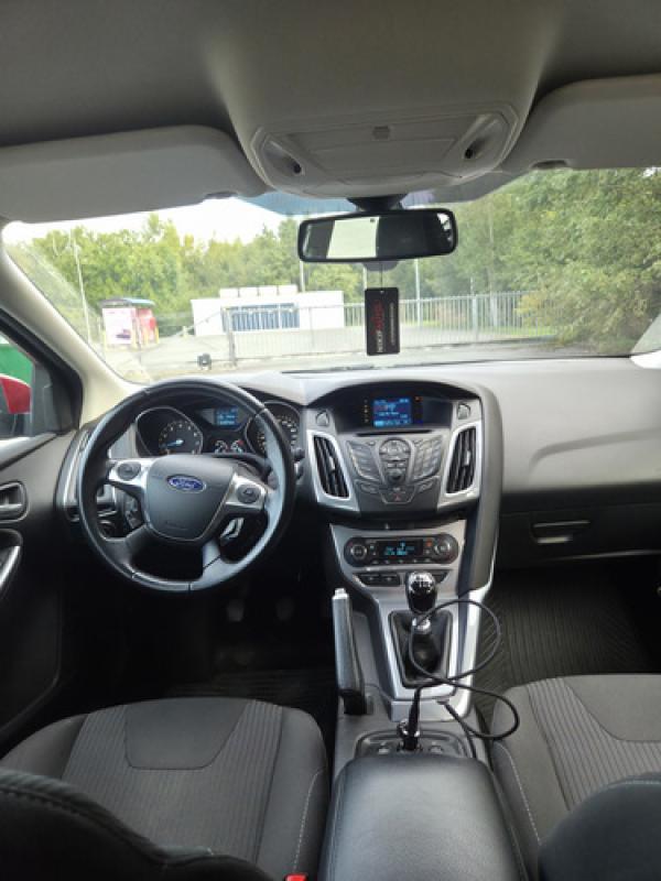 Ford Focus 2013 Tallina vietnē Ford Focus 2013 Tallina, ar dzinēja tilpumu 1.10 L un nobraukumu 214 tūkst. km par 3190 €, foto 7 vietnē AUTOMOTO.COM.LV