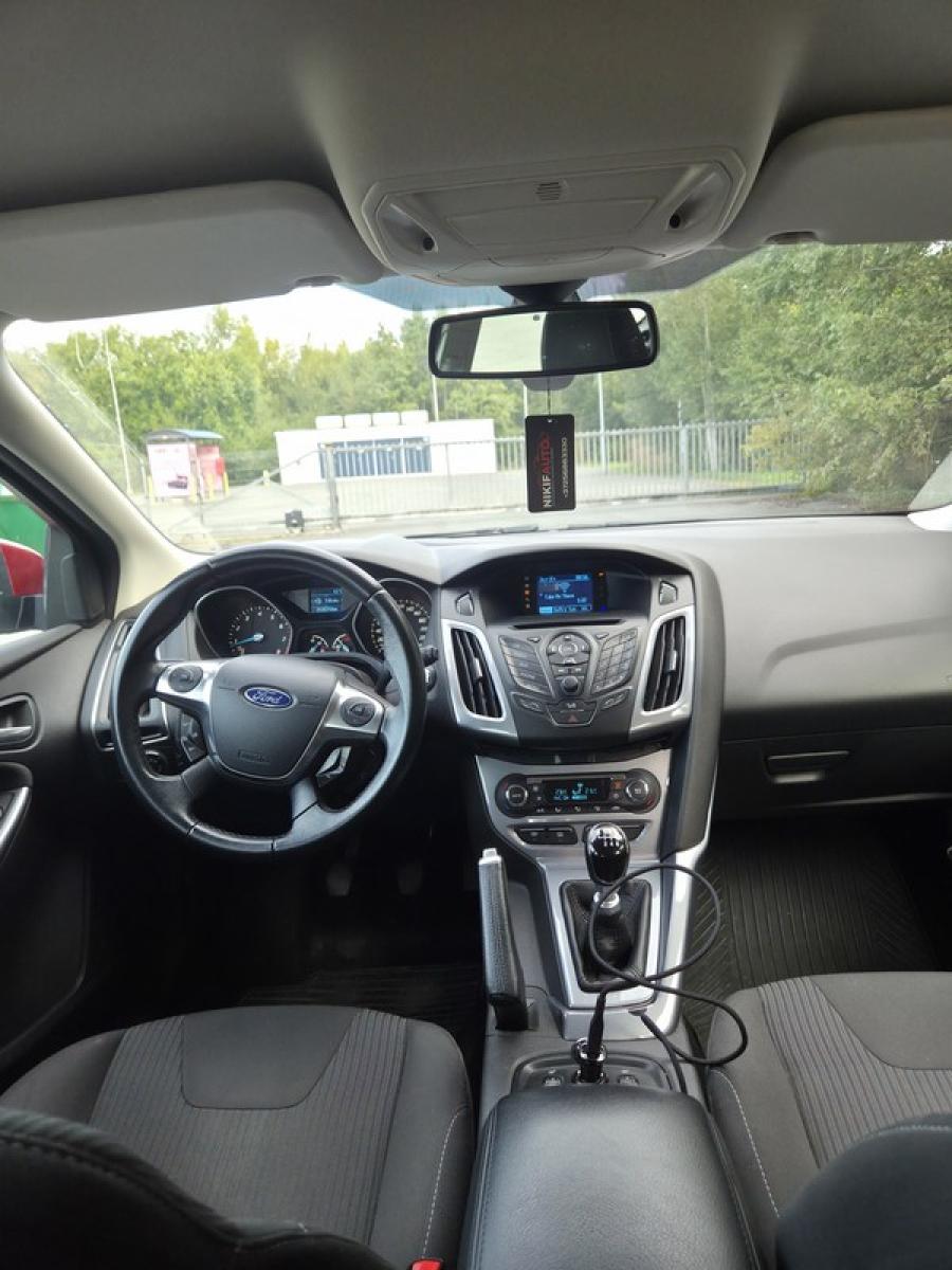 Ford Focus 2013 in Tallinn, with an engine capacity of 1.10 L and mileage of 214 thousand km for 3190 €, photo 14 on AUTOMOTO.COM.LV