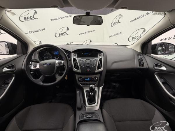 Ford Focus 2014 in Vilnius, with an engine capacity of 1.00 L and mileage of 157 thousand km for 4500 €, photo 3 on AUTOMOTO.COM.LV