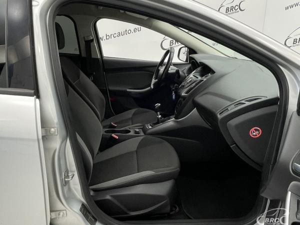 Ford Focus 2014 in Vilnius, with an engine capacity of 1.56 L and mileage of 185 thousand km for 3100 €, photo 4 on AUTOMOTO.COM.LV