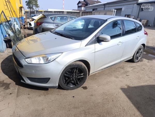 Ford Focus 2015 Viļņa, ar dzinēja tilpumu 1.50 L un nobraukumu 370 tūkst. km par 3180 €, foto 2 vietnē AUTOMOTO.COM.LV