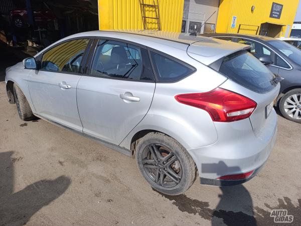 Ford Focus 2015 Viļņa, ar dzinēja tilpumu 1.50 L un nobraukumu 370 tūkst. km par 3180 €, foto 3 vietnē AUTOMOTO.COM.LV