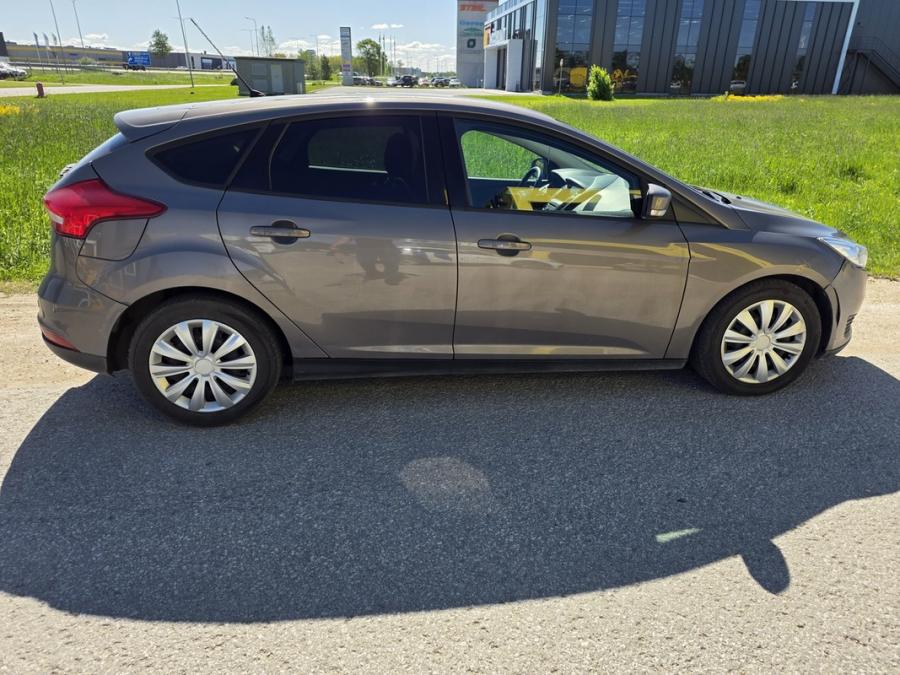 Ford Focus 2015 Jehvi, ar dzinēja tilpumu 1.50 L un nobraukumu 250 tūkst. km par 5000 €, foto 17 vietnē AUTOMOTO.COM.LV