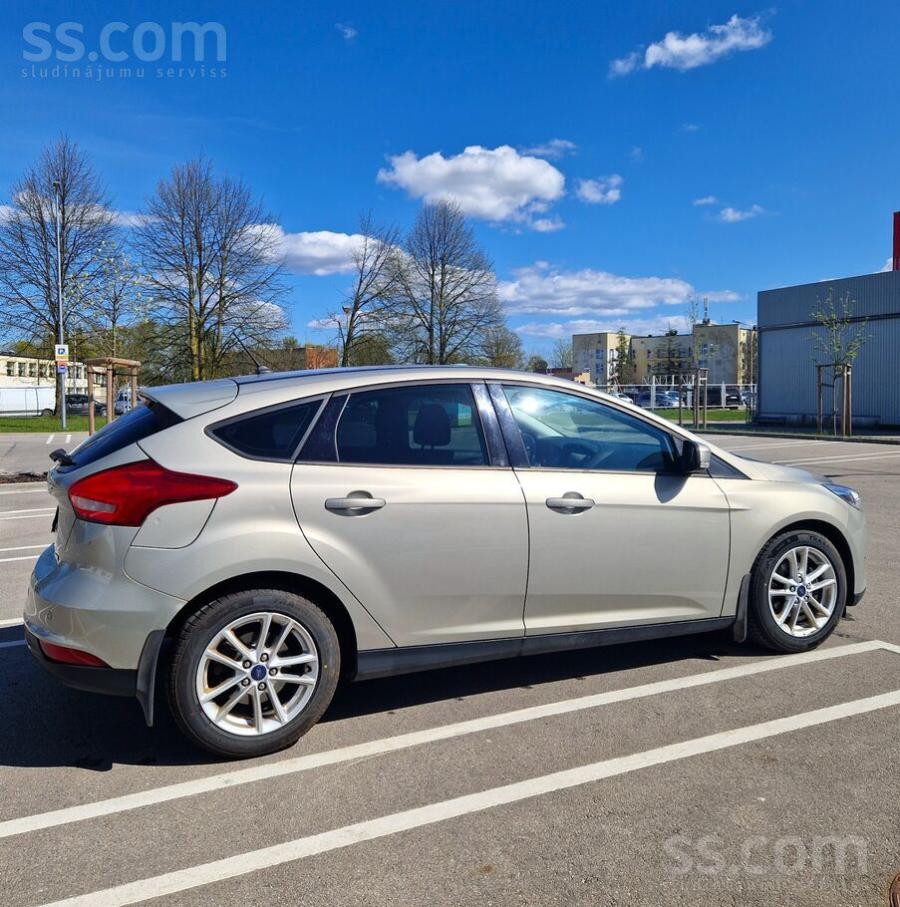 Ford Focus 2017 Rīga, ar dzinēja tilpumu 1.00 L un nobraukumu 109 tūkst. km par 7250 €, foto 5 vietnē AUTOMOTO.COM.LV