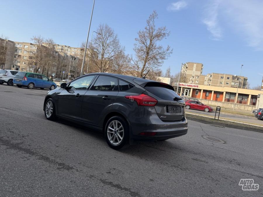 Ford Focus 2017 Viļņa, ar dzinēja tilpumu 1.00 L un nobraukumu 144 tūkst. km par 5300 €, foto 13 vietnē AUTOMOTO.COM.LV