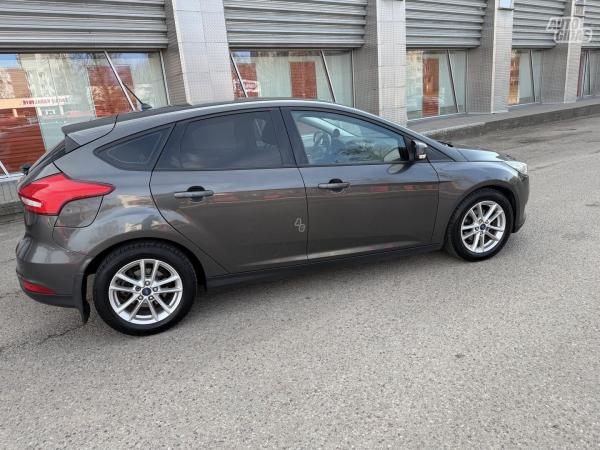 Ford Focus 2017 in Vilnius, with an engine capacity of 1.00 L and mileage of 144 thousand km for 4950 €, photo 4 on AUTOMOTO.COM.LV