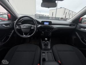 Ford Focus 2018 Viļņa, ar dzinēja tilpumu 1.00 L un nobraukumu 241 tūkst. km par 3200 €, foto 18 vietnē AUTOMOTO.COM.LV