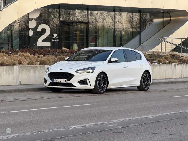 Ford Focus 2019 in Vilnius, with an engine capacity of 2.00 L and mileage of 195 thousand km for 12999 €, photo 1 on AUTOMOTO.COM.LV