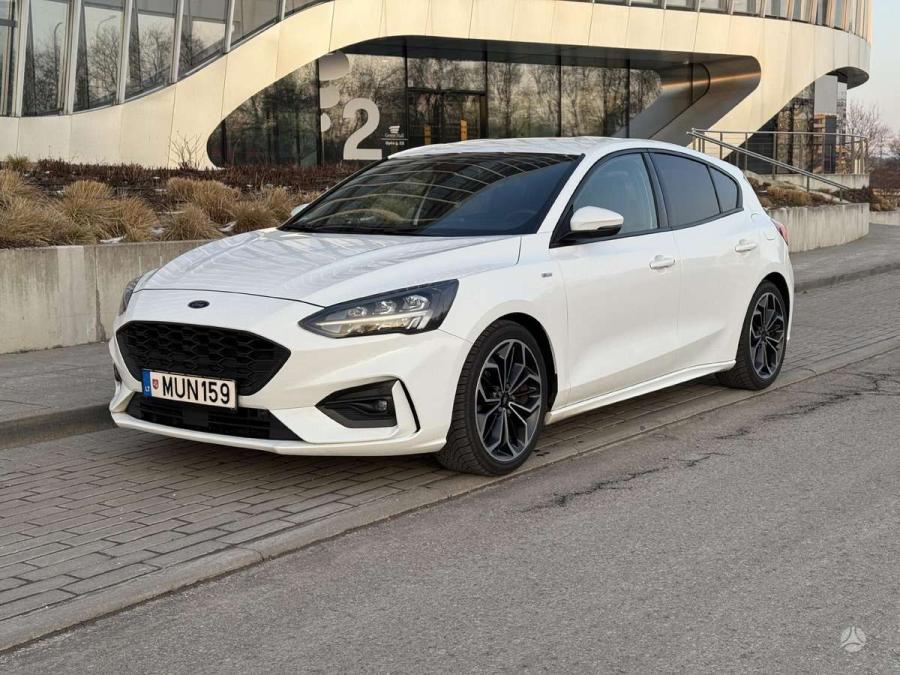 Ford Focus 2019 in Vilnius, with an engine capacity of 2.00 L and mileage of 195 thousand km for 12999 €, photo 2 on AUTOMOTO.COM.LV