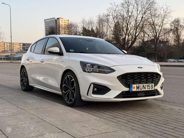 Ford Focus 2019 in Vilnius, with an engine capacity of 2.00 L and mileage of 195 thousand km for 12999 €, photo 4 on AUTOMOTO.COM.LV