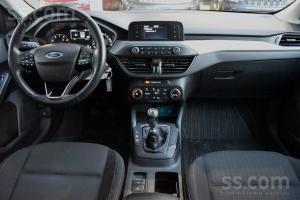 Ford Focus 2019 in Riga, with an engine capacity of 1.00 L and mileage of 161 thousand km for 7590 €, photo 10 on AUTOMOTO.COM.LV