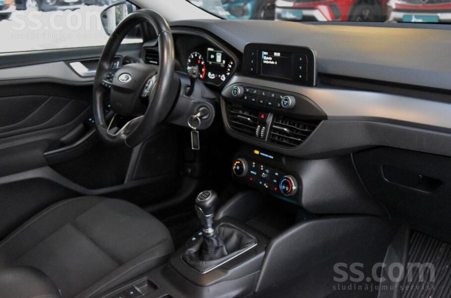 Ford Focus 2019 in Riga, with an engine capacity of 1.00 L and mileage of 161 thousand km for 7590 €, photo 11 on AUTOMOTO.COM.LV