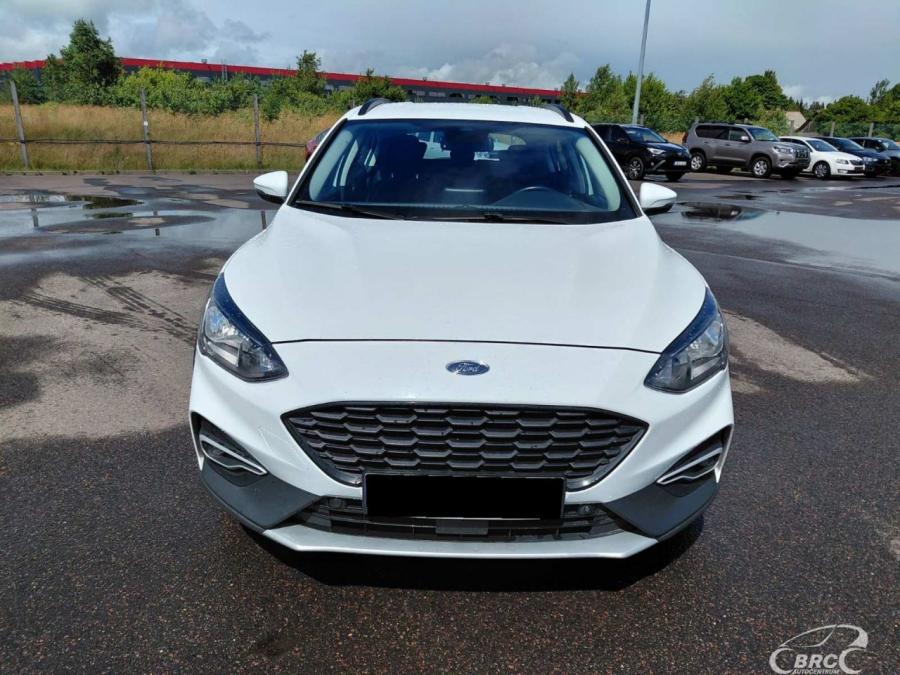 Ford Focus 2019 in Vilnius, with an engine capacity of 1.00 L and mileage of 99 thousand km for 10900 €, photo 4 on AUTOMOTO.COM.LV