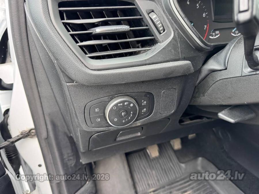 Форд Фокус 2019 в Таллин, объемом двигателя 1.00 л и пробегом 125 тыс. км за 8000 €, фото 12 на AUTOMOTO.COM.LV