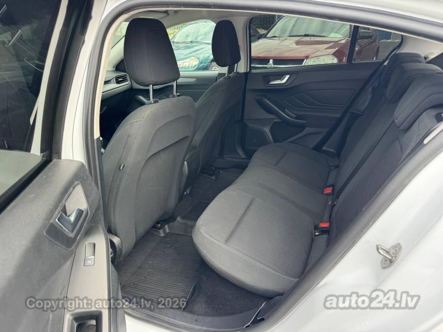 Форд Фокус 2019 в Таллин, объемом двигателя 1.00 л и пробегом 125 тыс. км за 8000 €, фото 14 на AUTOMOTO.COM.LV