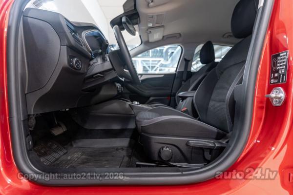 Ford Focus 2021 Tallina, ar dzinēja tilpumu 1.00 L un nobraukumu 47 tūkst. km par 15990 €, foto 5 vietnē AUTOMOTO.COM.LV
