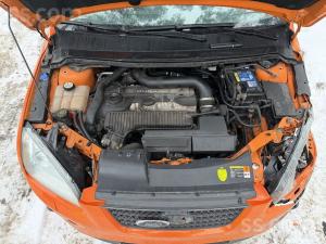 Orange Ford Focus 2006 in Riga, with an engine capacity of 2.50 L and mileage of 230 thousand km for 2600 €, photo 5 on AUTOMOTO.COM.LV