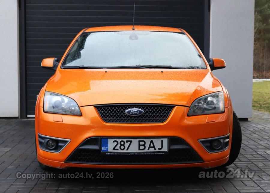 Orange Ford Focus 2007 in Parnu, with an engine capacity of 2.50 L and mileage of 226 thousand km for 5490 €, photo 4 on AUTOMOTO.COM.LV