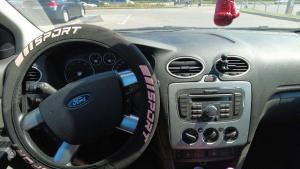 Orange Ford Focus 2008 in Vilnius, with an engine capacity of 1.60 L and mileage of 220 thousand km for 450 €, photo 13 on AUTOMOTO.COM.LV