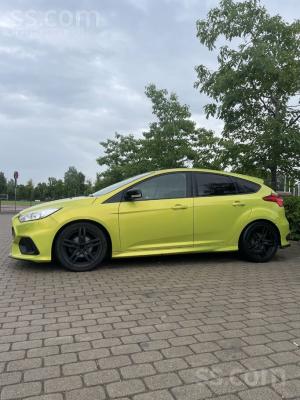Orange Ford Focus 2015 in Jelgava, with an engine capacity of 1.60 L and mileage of 248 thousand km for 4550 €, photo 6 on AUTOMOTO.COM.LV