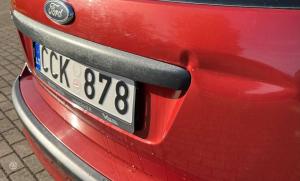 Oranžs Ford Focus 2006 Kauņa, ar dzinēja tilpumu 1.60 L un nobraukumu 126 tūkst. km par 3800 €, foto  vietnē AUTOMOTO.COM.LV