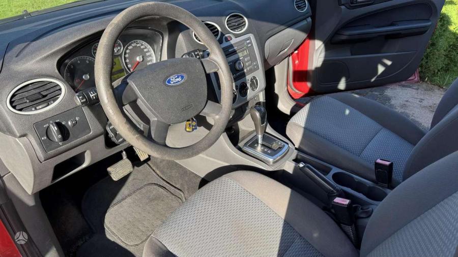 Oranžs Ford Focus 2006 Kauņa, ar dzinēja tilpumu 1.60 L un nobraukumu 126 tūkst. km par 3800 €, foto 8 vietnē AUTOMOTO.COM.LV