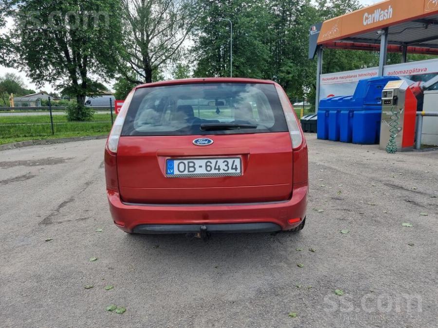 Oranžs Ford Focus 2009 Ogre, ar dzinēja tilpumu 1.60 L un nobraukumu 0 tūkst. km par 2970 €, foto 6 vietnē AUTOMOTO.COM.LV